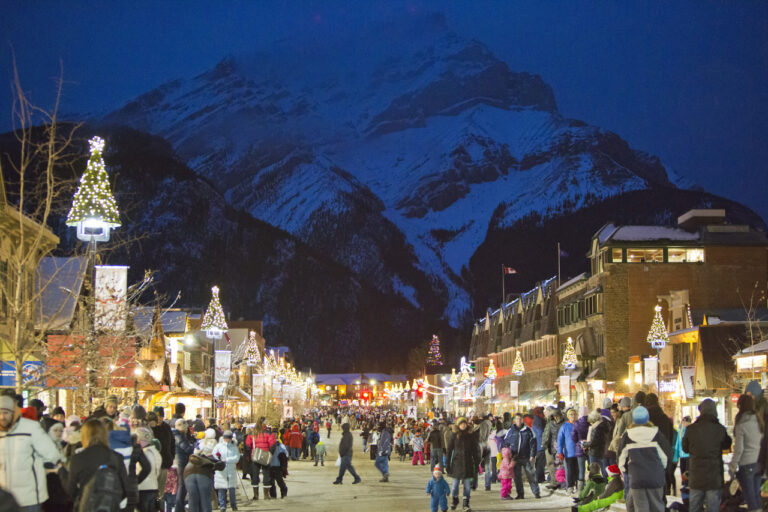 A Weekend Getaway to Banff: The Banff Christmas Market | Alberta's 48 ...